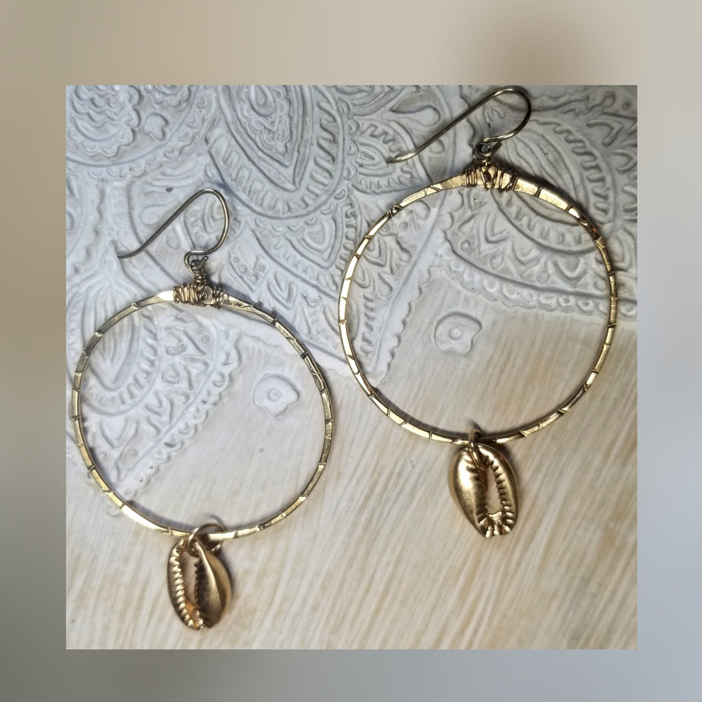 Gold Cowrie Shell Hoops – Redz Jewelry